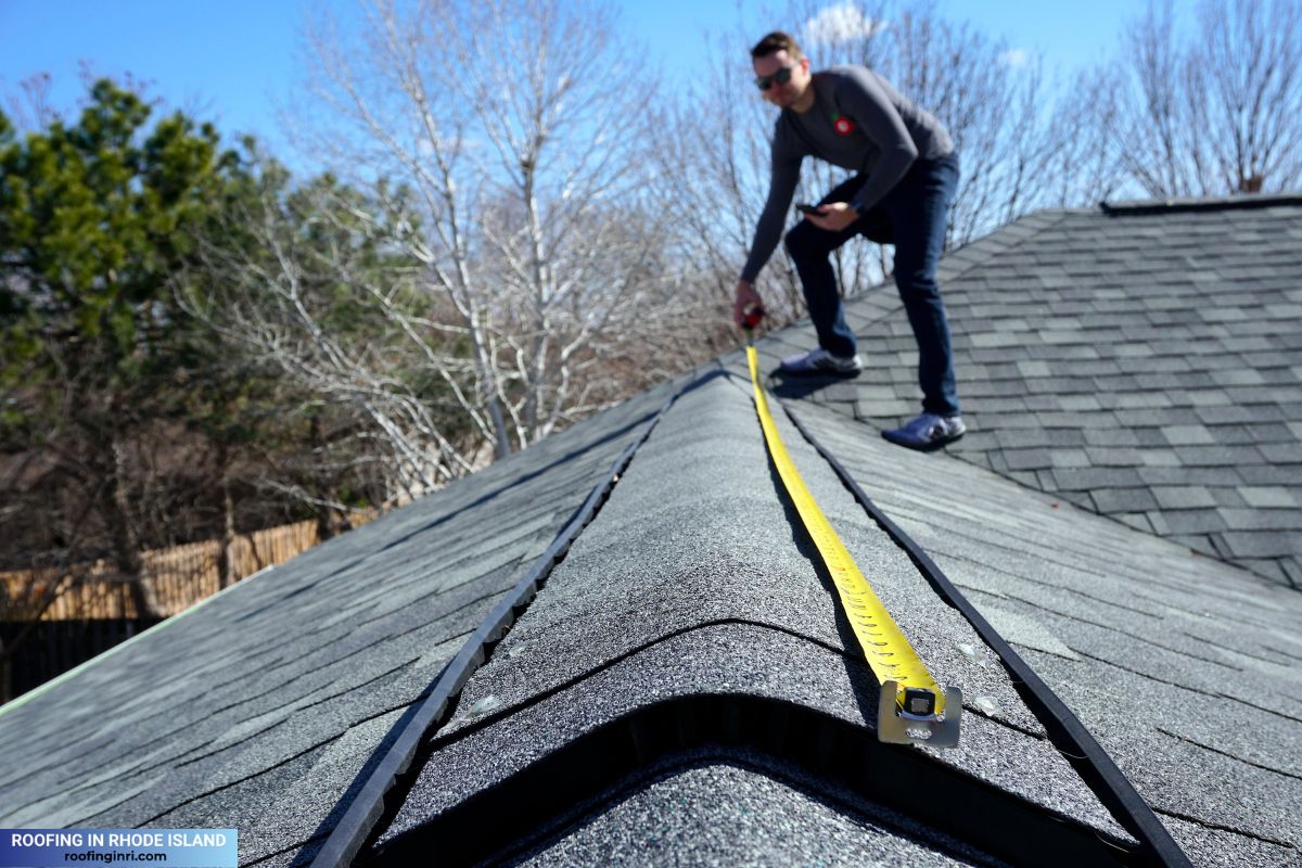 What is a roofing square? (size, cost, calculation, etc) — Roofing in ...